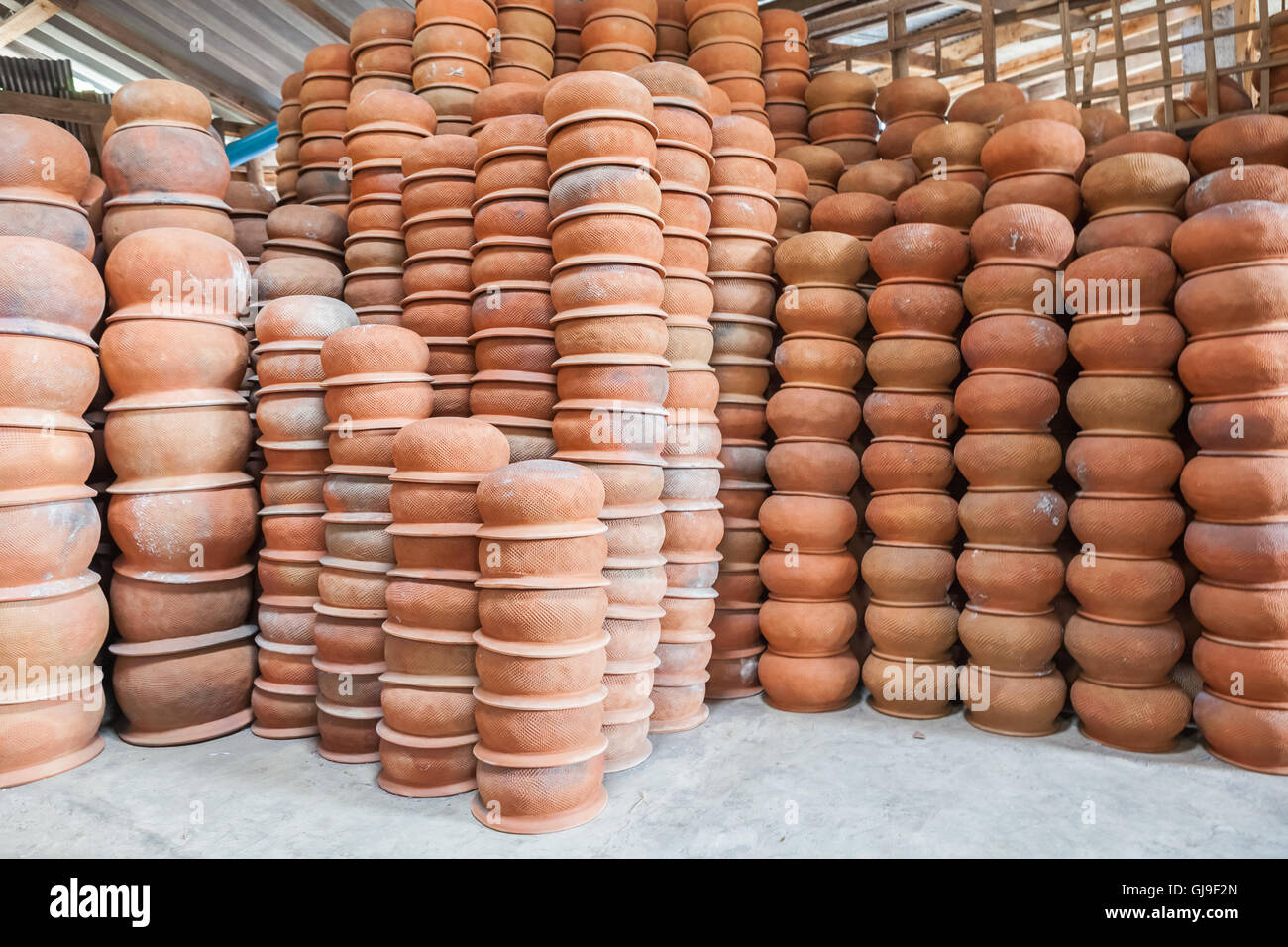 Interior view pottery in hi-res stock photography and images - Alamy