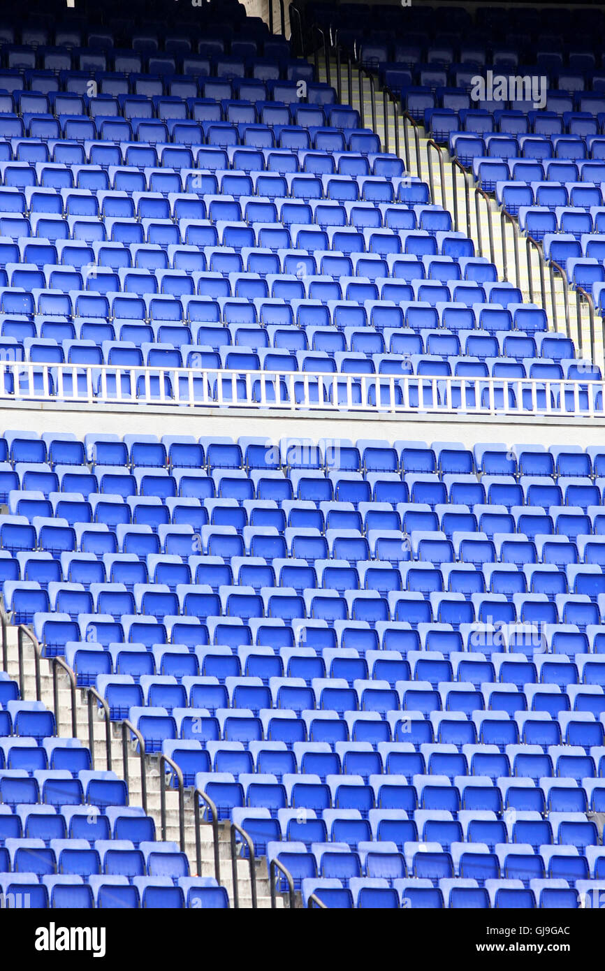 empty seats in stadium Stock Photo - Alamy