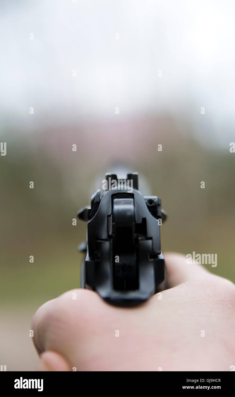 aming the target Stock Photo - Alamy