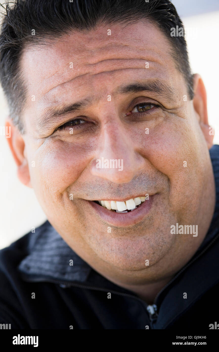 Burly man hi-res stock photography and images - Alamy