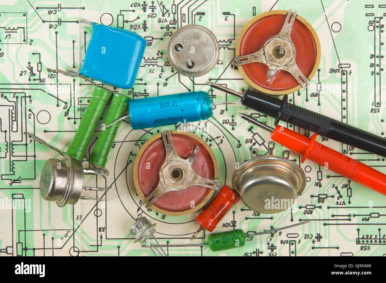Vintage radio components hi-res stock photography and images - Alamy