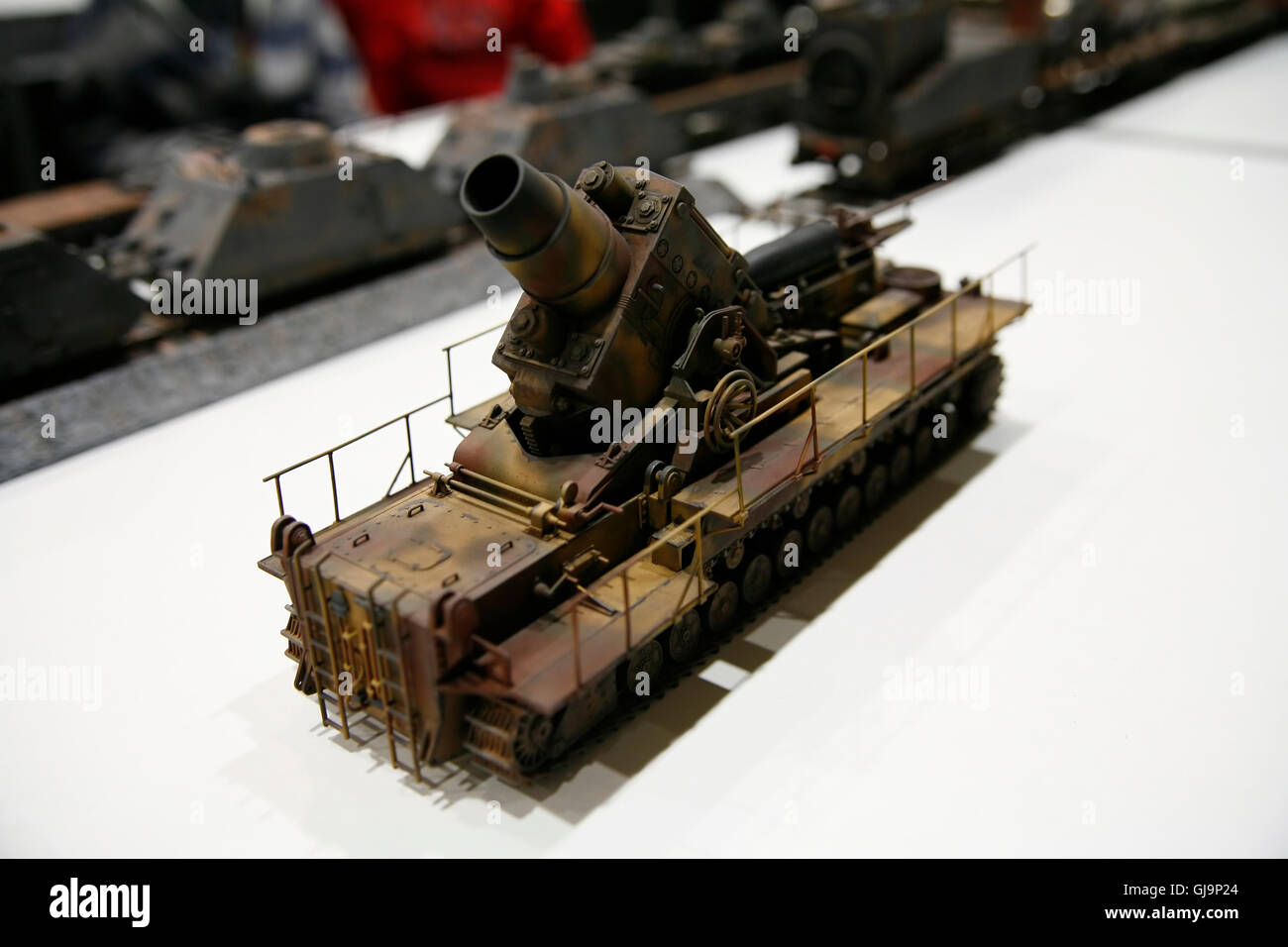 Modeler hi-res stock photography and images - Alamy