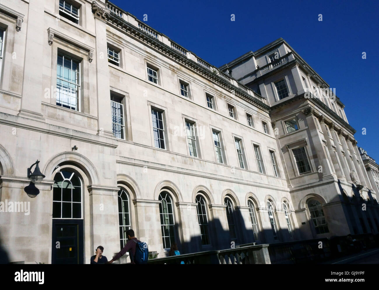 Kings college london campus hi-res stock photography and images - Alamy