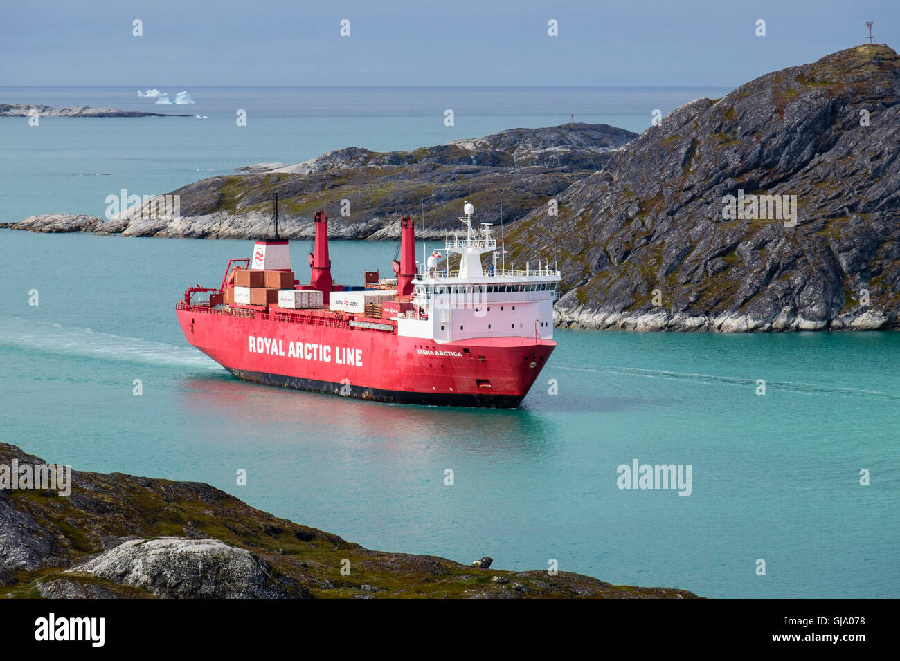 Kuannersooq fjord hi-res stock photography and images - Alamy