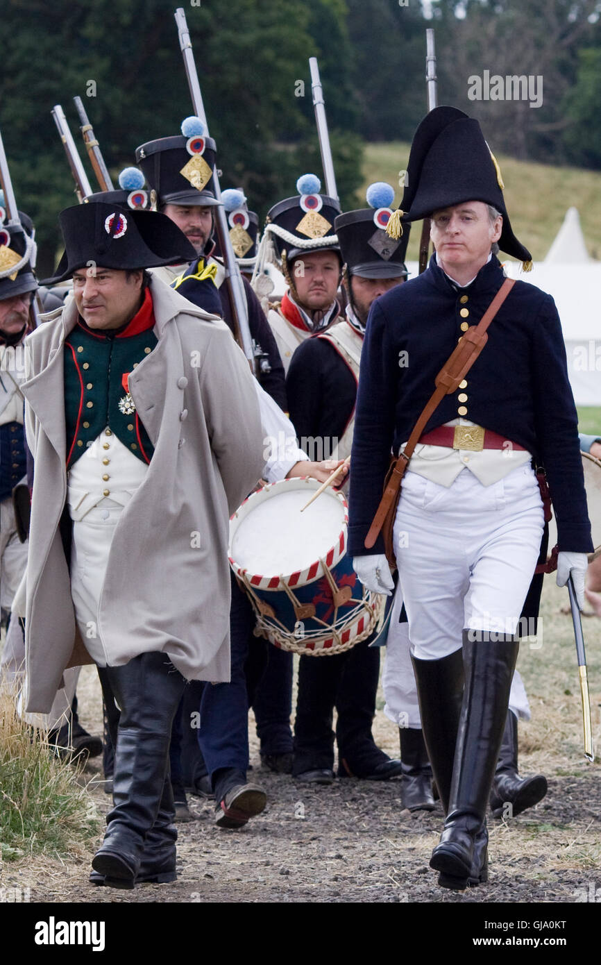 Napoleon Bonaparte and his General leading troops off the battlefield ...