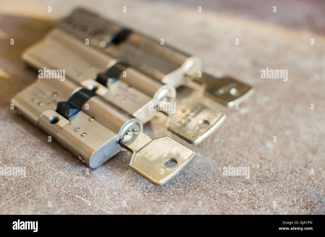Cylinder lock hi-res stock photography and images - Alamy