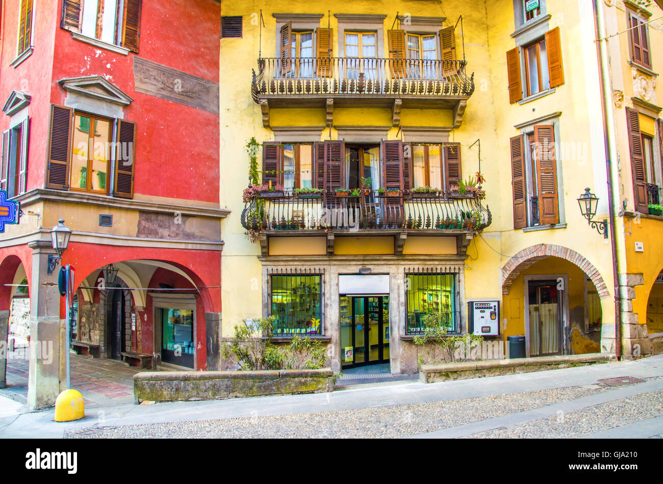 Iseo town hi-res stock photography and images - Alamy