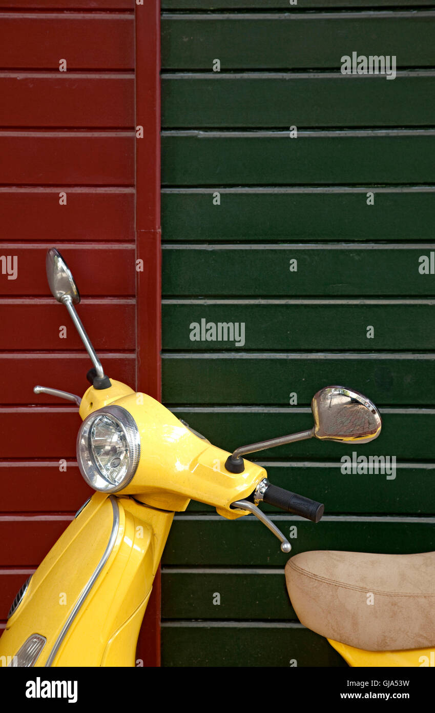 Vespa, detail, yellow, handlebars Stock Photo - Alamy