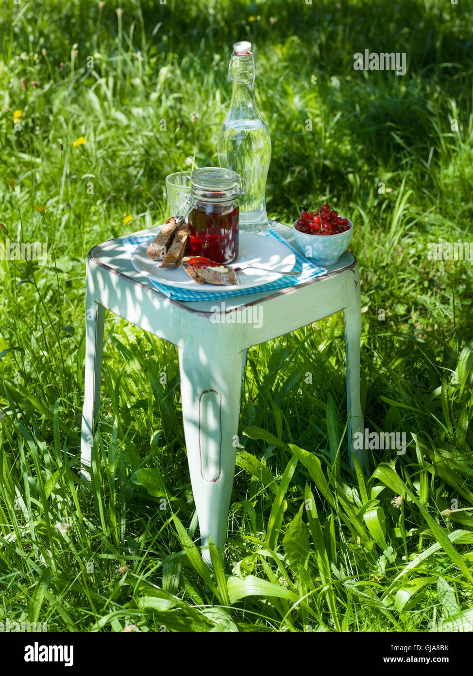 Currant jelly stools hi-res stock photography and images - Alamy