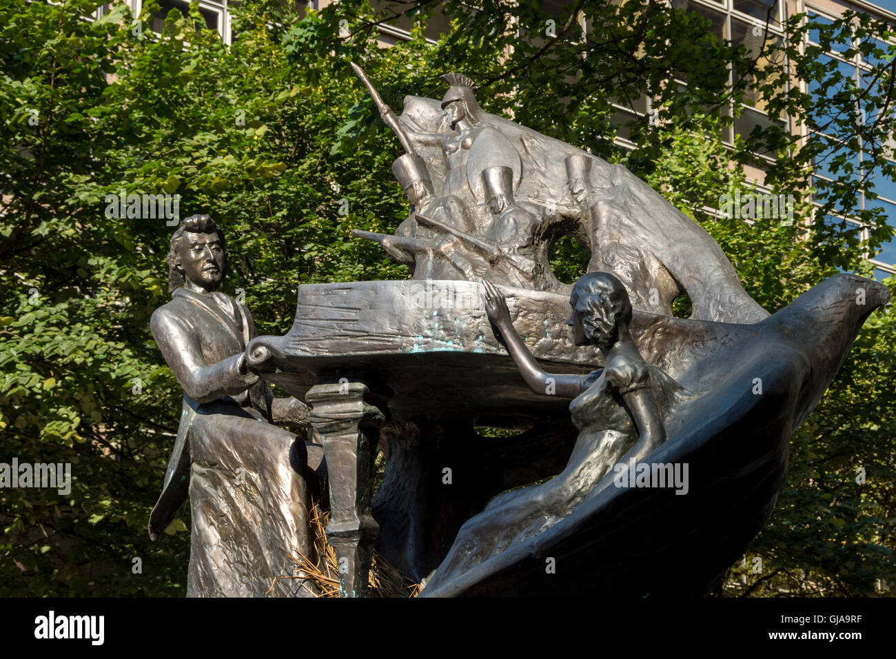 The Chopin Memorial sculpture, by Robert Sobocinski. Deansgate ...