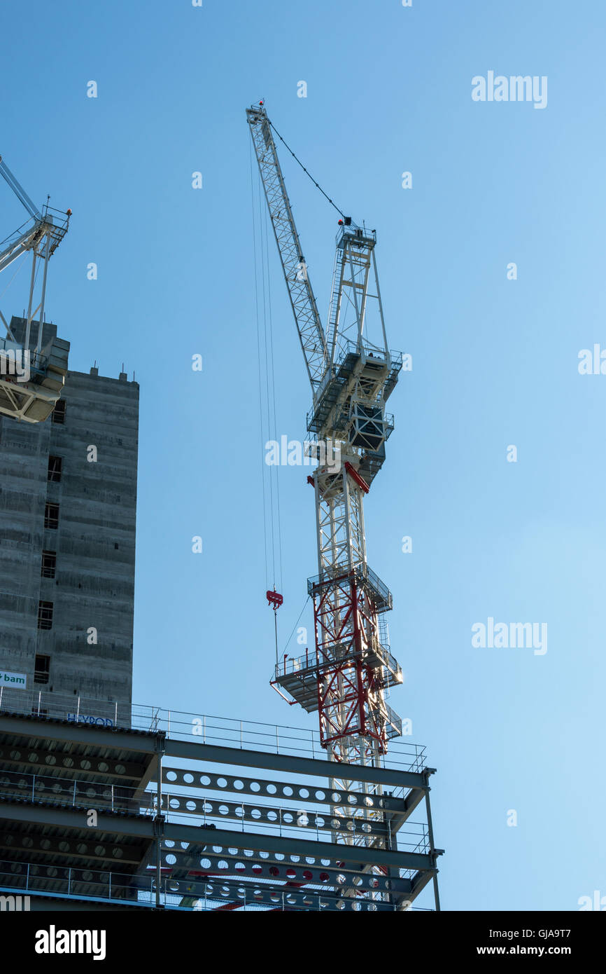 The No.1 Spinningfields office development under construction ...