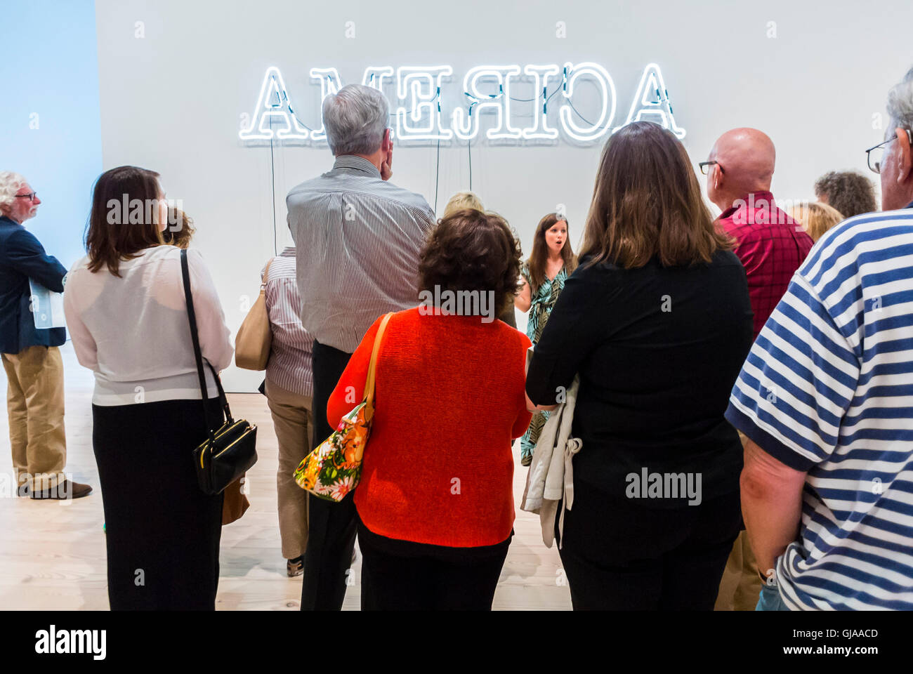 New York City, NY, USA, Crowd of Tourists Listening to Tour Guide ...