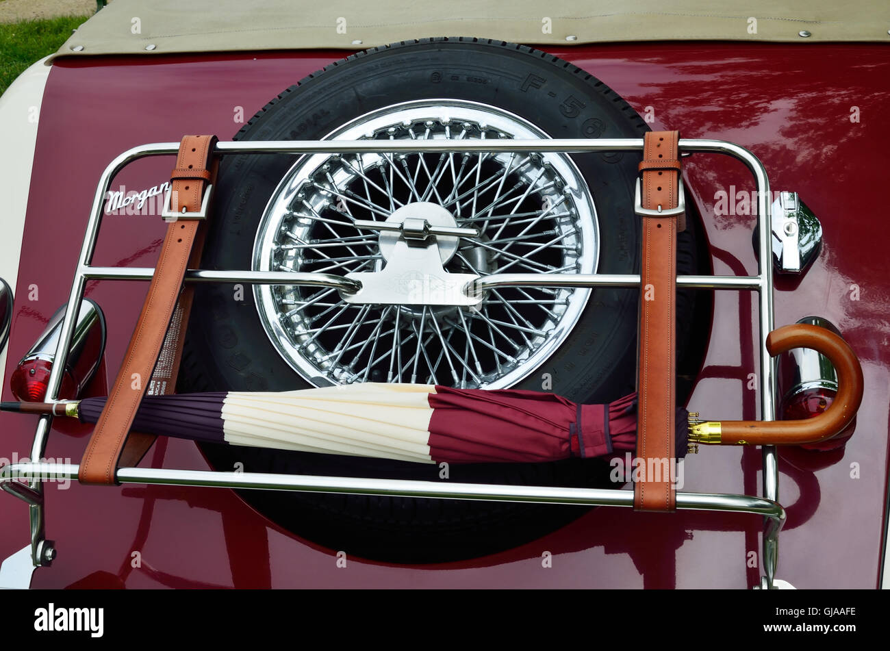 Back view of the classic car Morgan Stock Photo - Alamy
