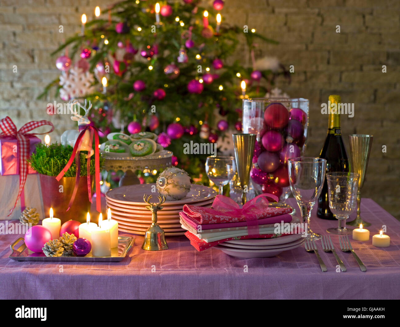 Christmas buffet with package Stock Photo - Alamy