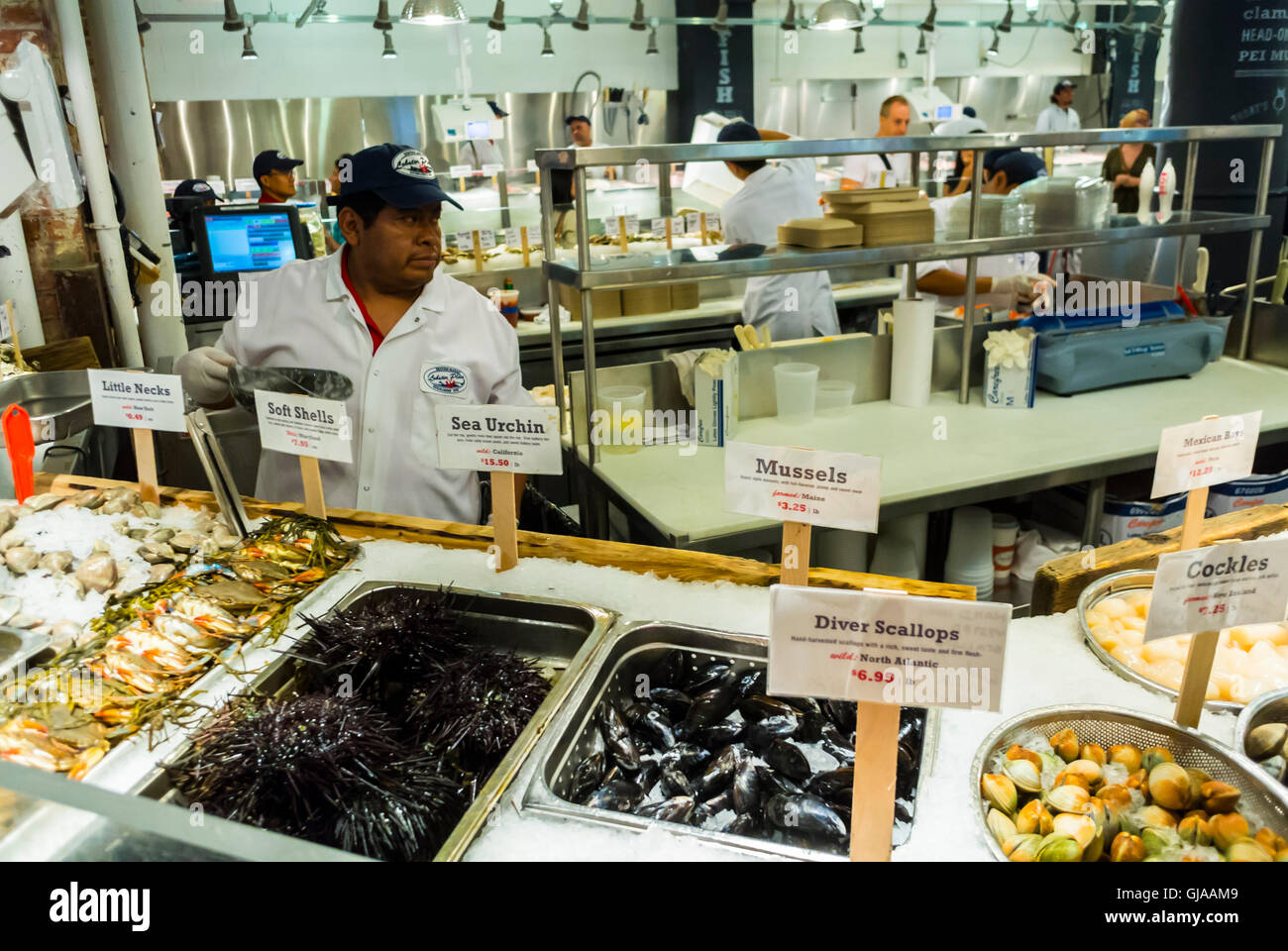 Chelsea farmer market hi-res stock photography and images - Alamy