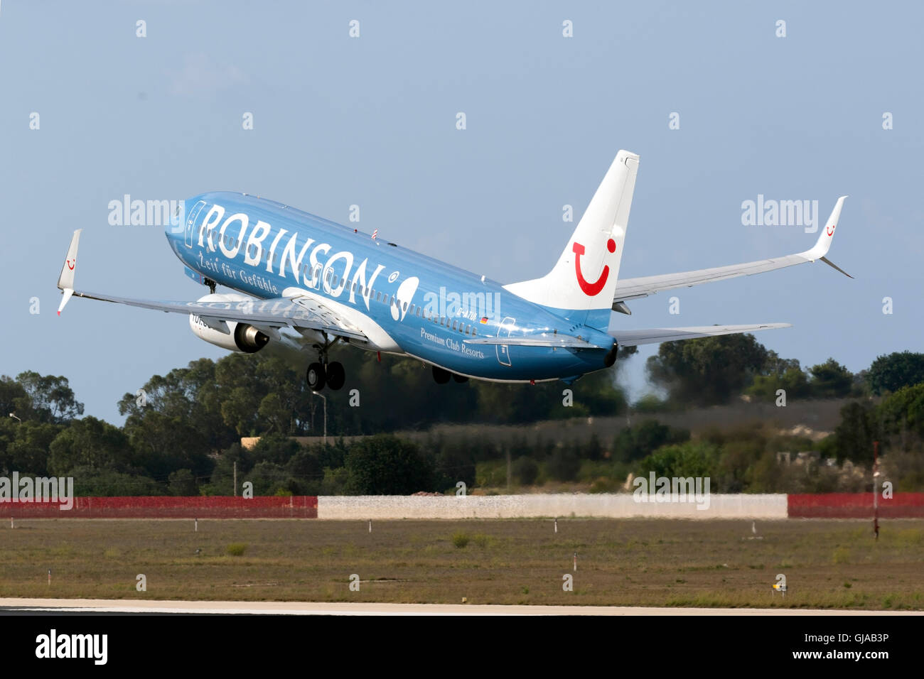TUIfly Boeing 737-86Q in special Robinson Club color scheme on take off ...