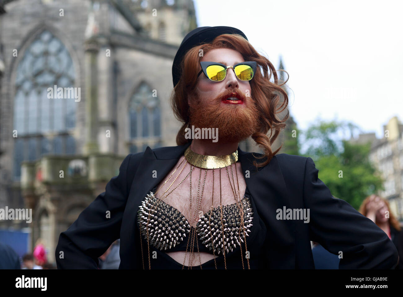 Edinburgh fringe festival hi-res stock photography and images - Alamy