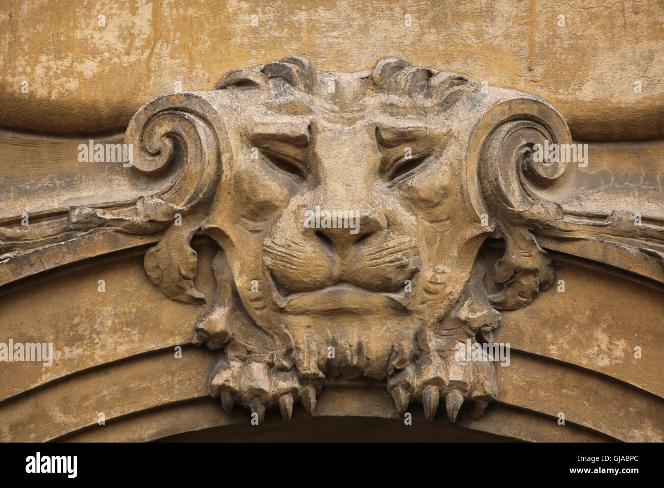 Art nouveau mascaron hi-res stock photography and images - Alamy