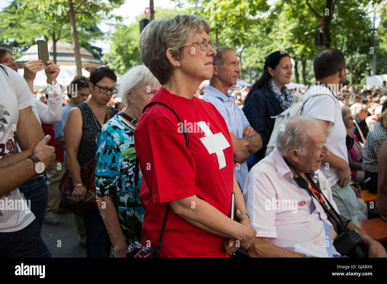 Crowds watch on at a ceremony in Zurich in celebration of Swiss ...