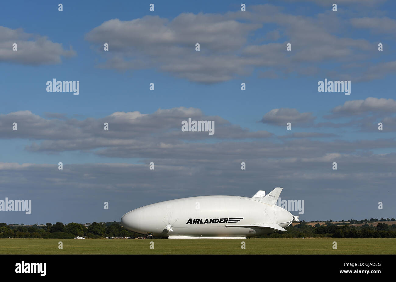 The Airlander 10, part plane, part airship, goes through pre-flight ...