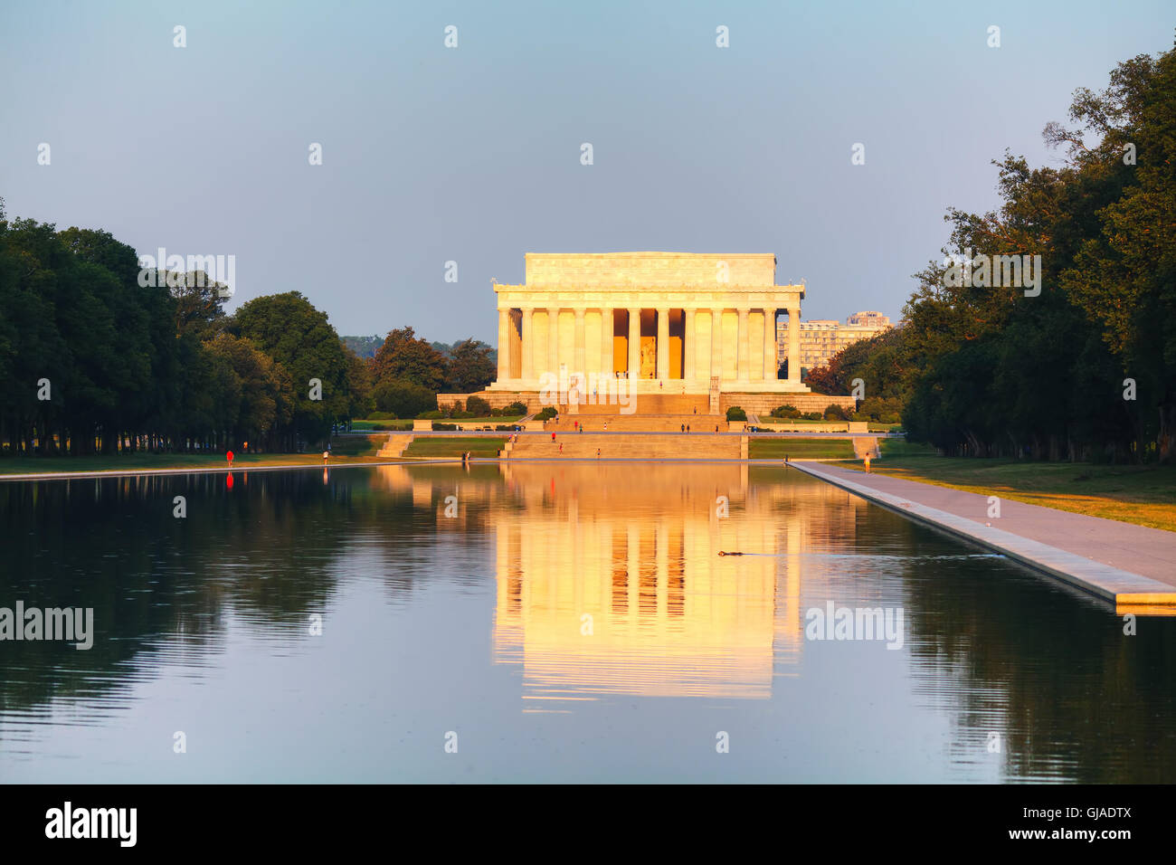 Abraham Lincoln memorial in Washington, DC in the morning Stock Photo ...