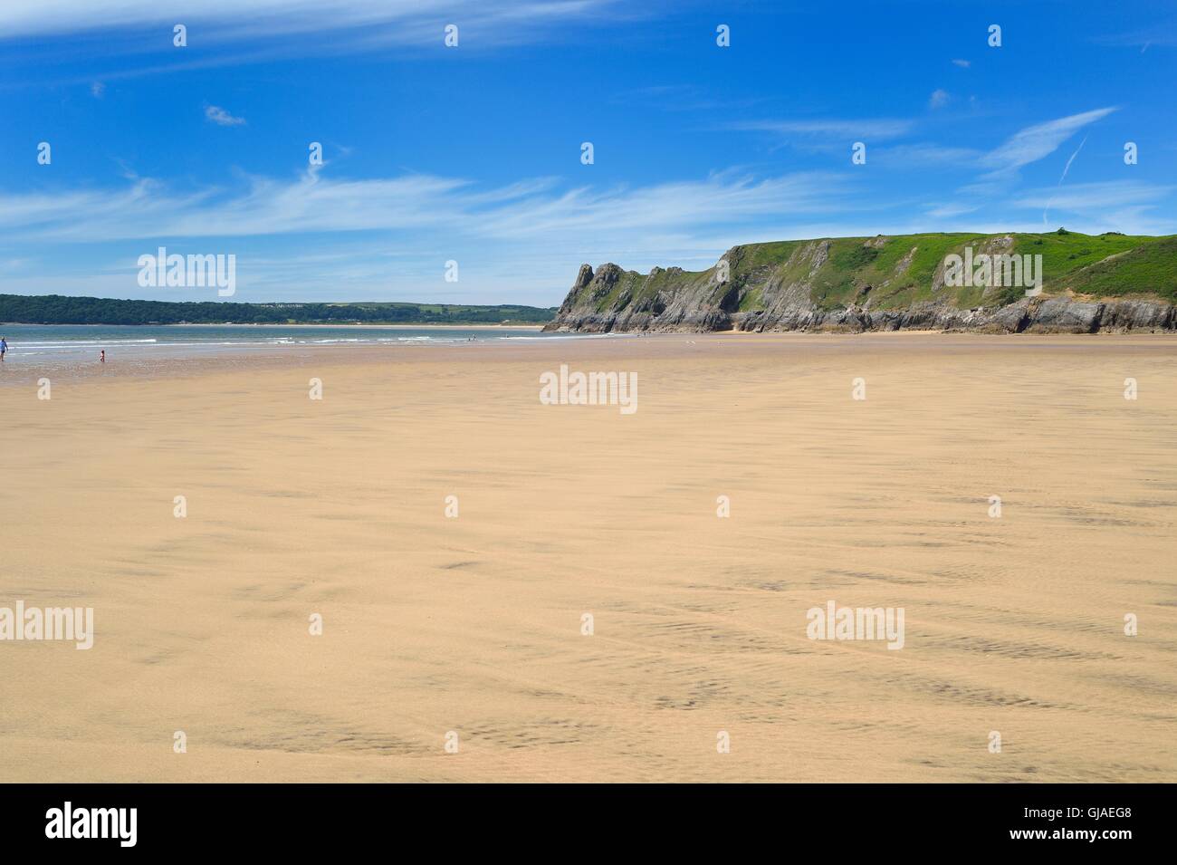 Exposed sandy beach hi-res stock photography and images - Alamy