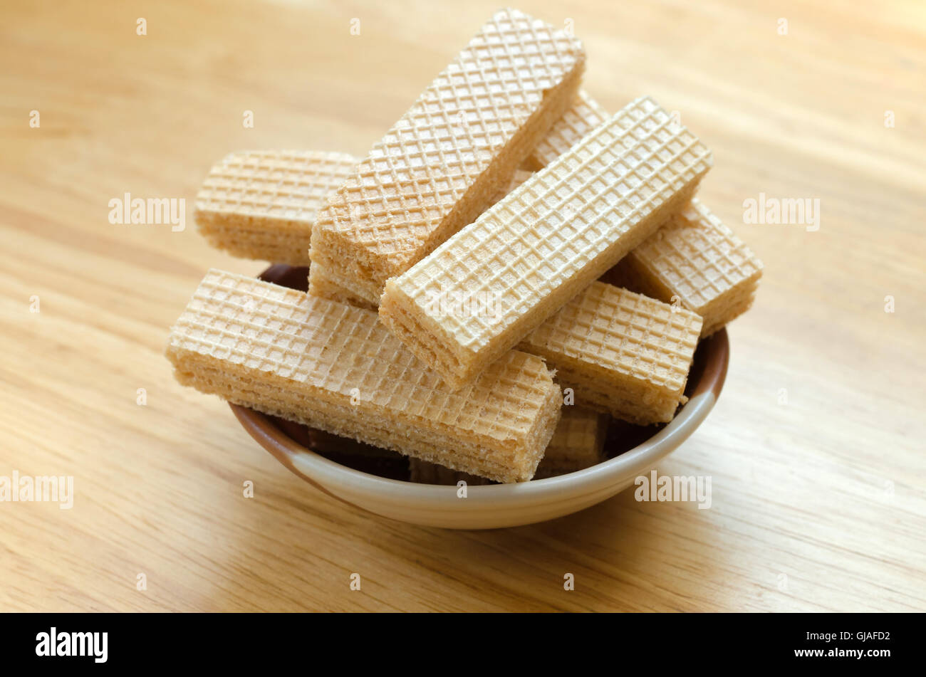 Vanilla wafer hi-res stock photography and images - Alamy