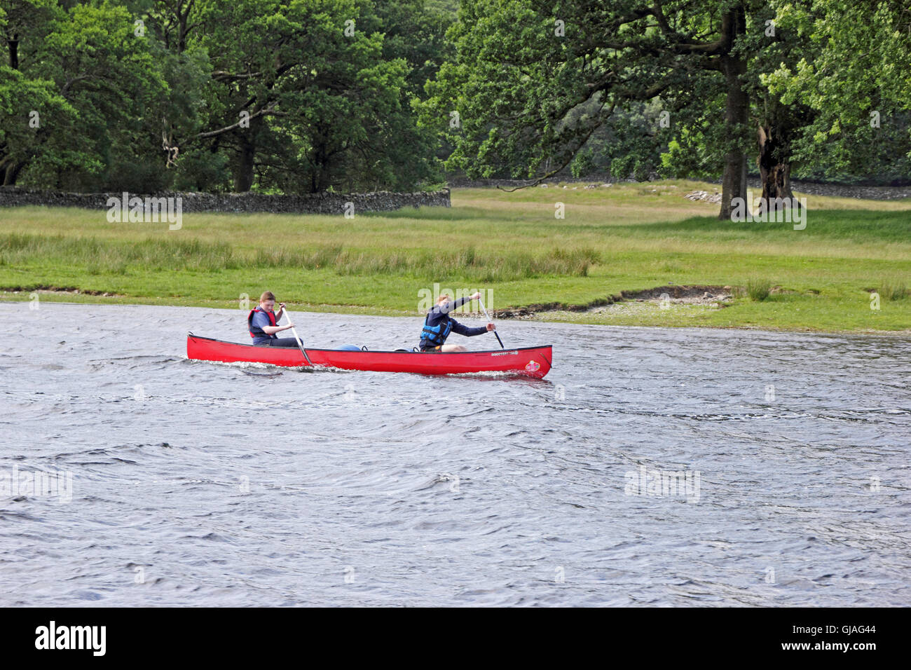 Canoe on the water hi-res stock photography and images - Alamy