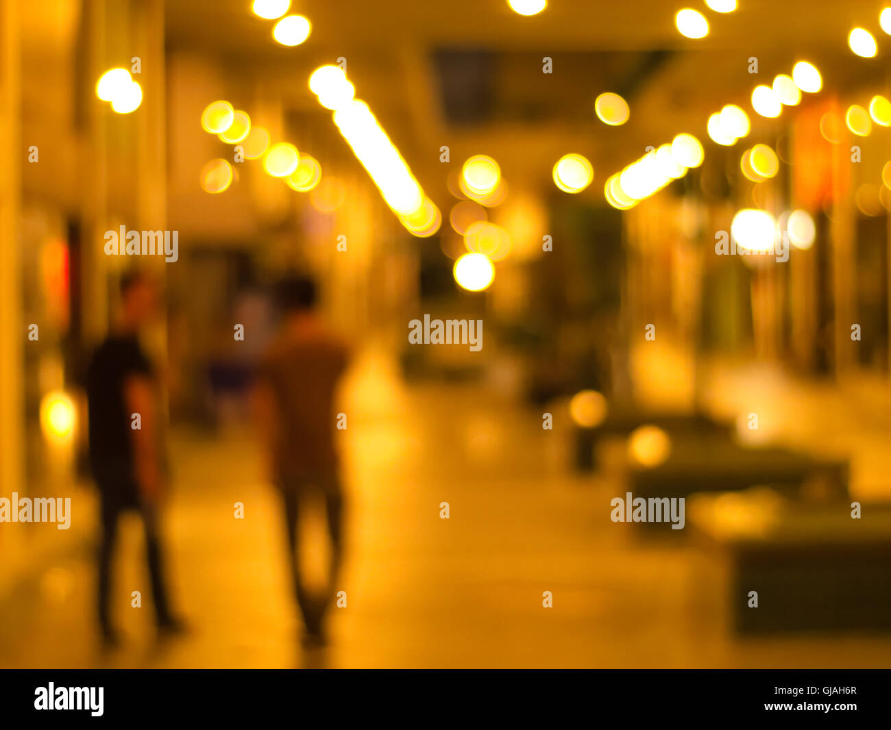 Two posts alley hi-res stock photography and images - Alamy