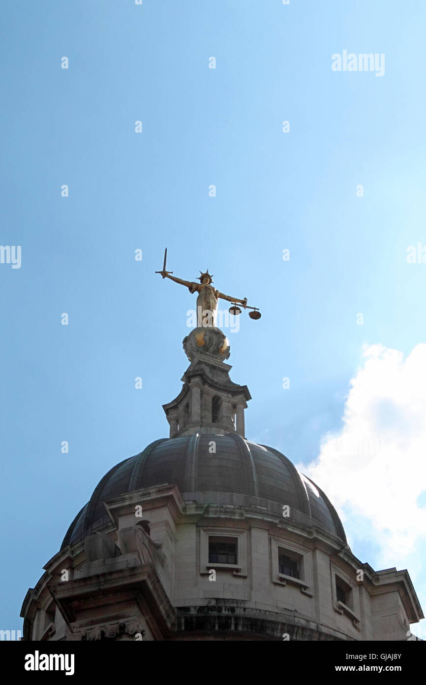 The Central Criminal Court, The Old Bailey, London Stock Photo - Alamy