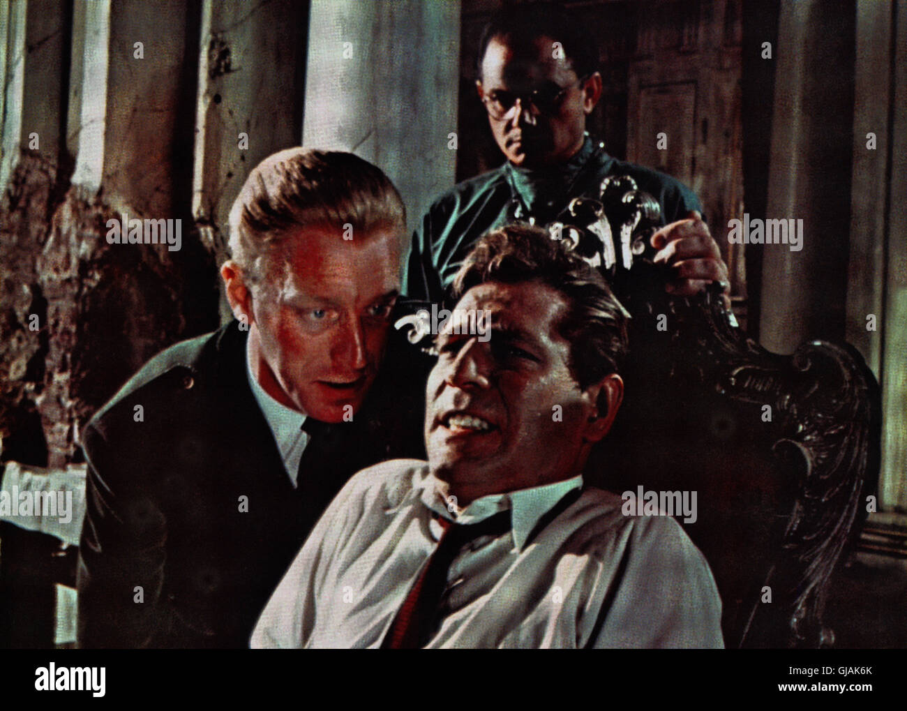 The Quiller Memorandum, aka: Das Quille-Memorandum - Gefahr aus dem ...