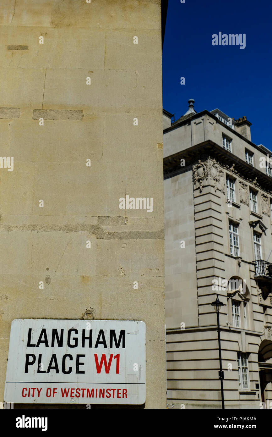 London Street Sign Stock Photo - Alamy