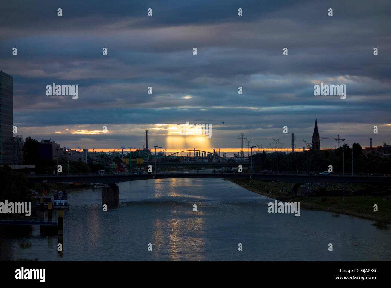 Sunset over mannheim hi-res stock photography and images - Alamy