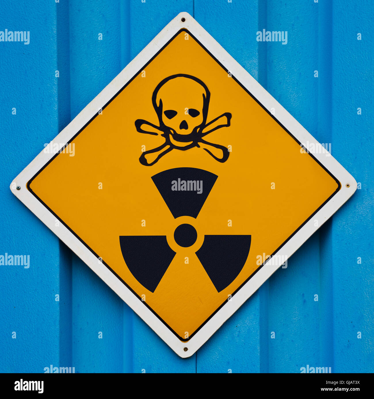 Radiation warning sign hi-res stock photography and images - Alamy