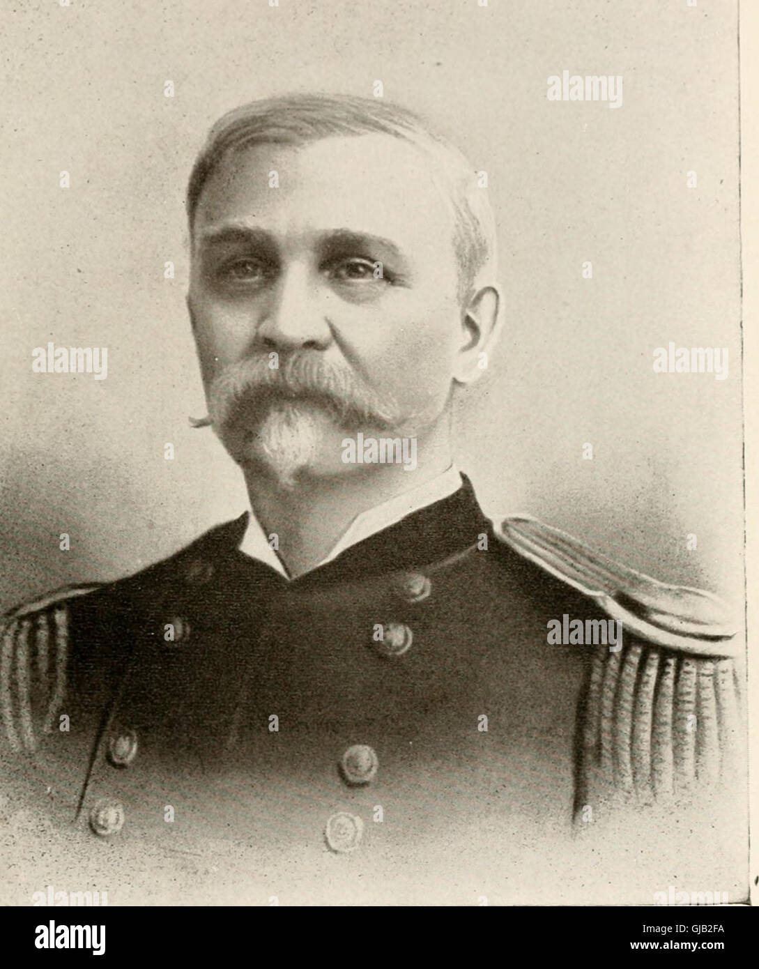 This history details the experiences of the Sixth Regiment, Illinois ...