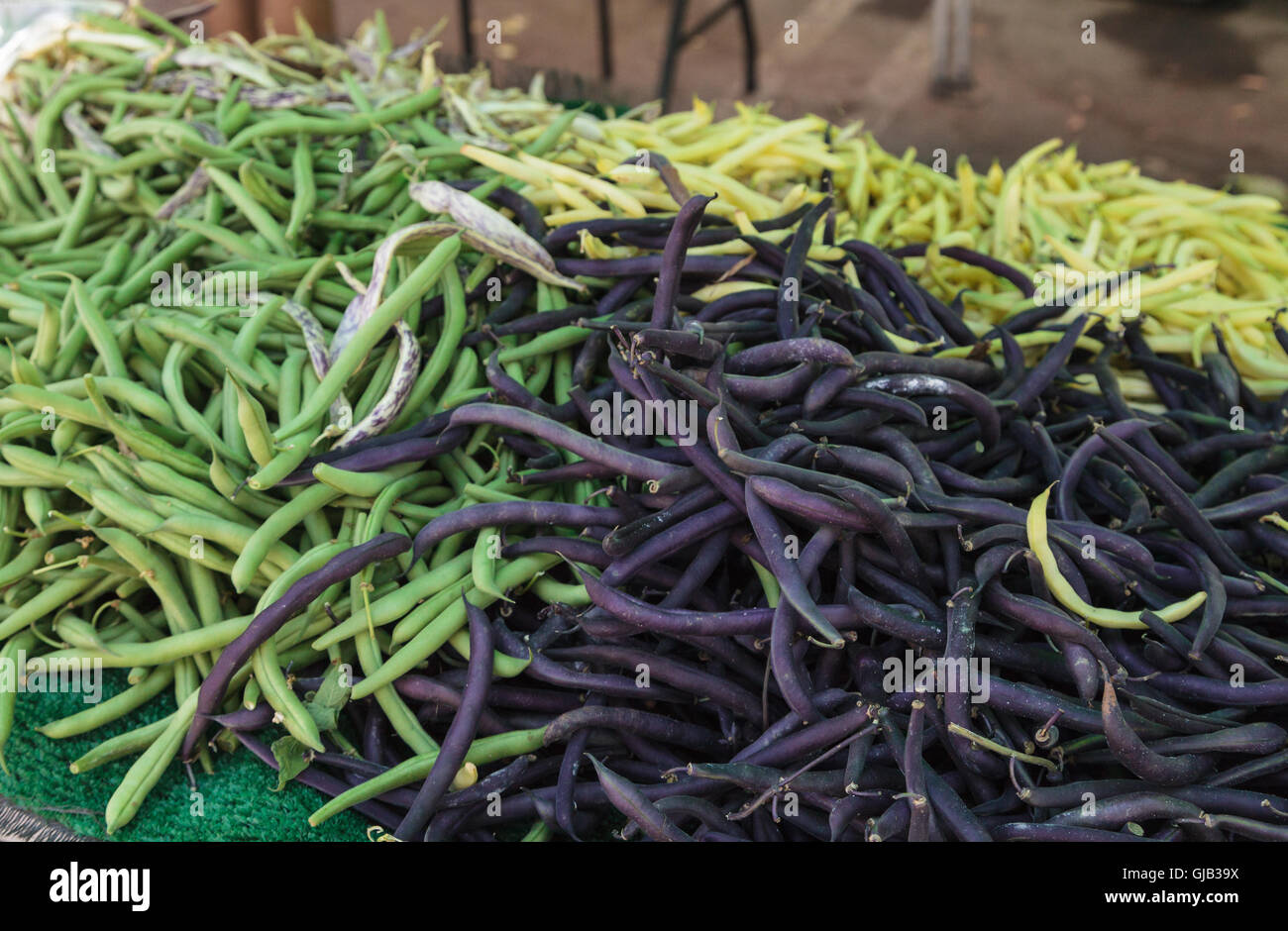 Bushel green beans hi-res stock photography and images - Alamy