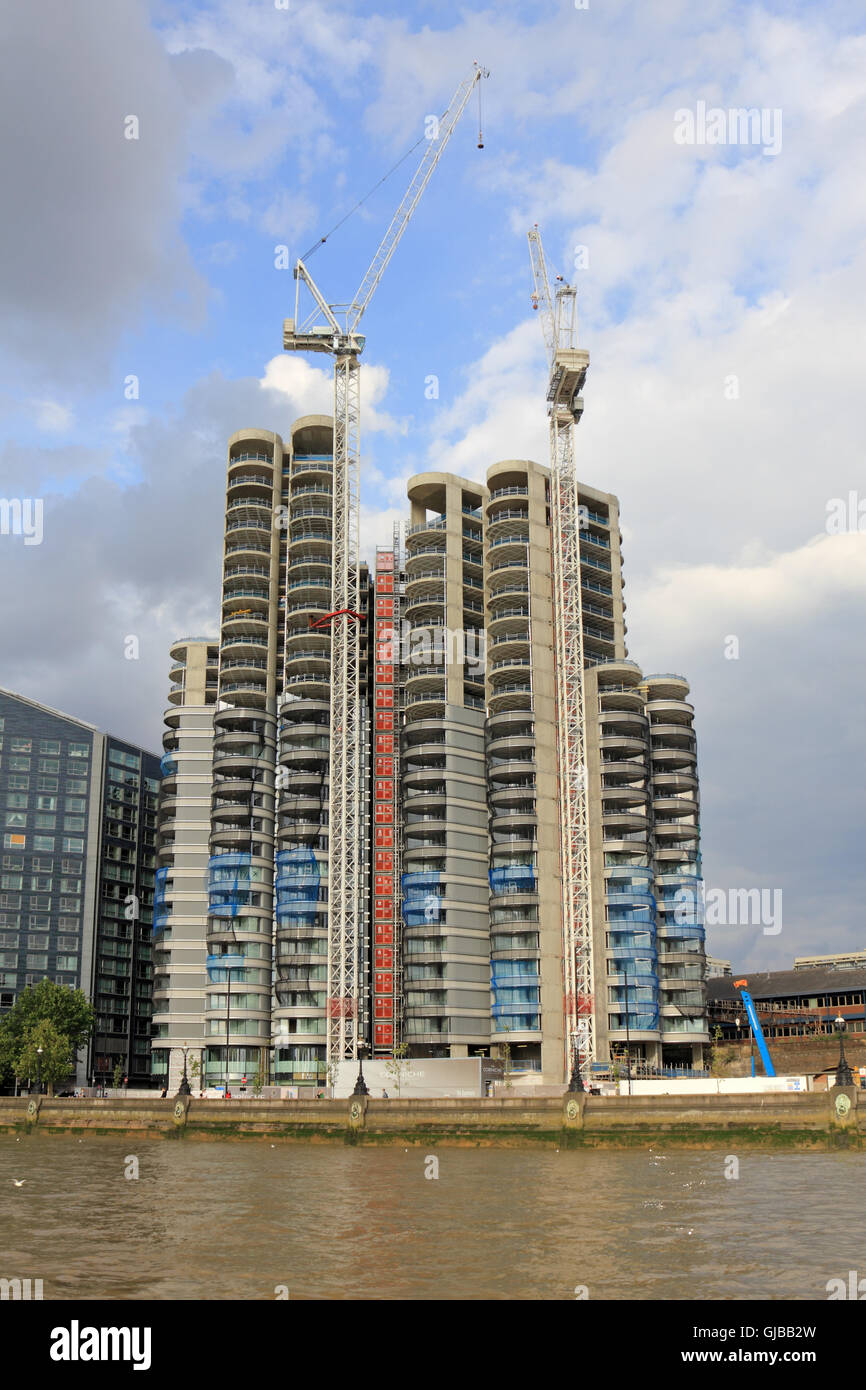 The Corniche new riverside development at Albert Embankment London ...