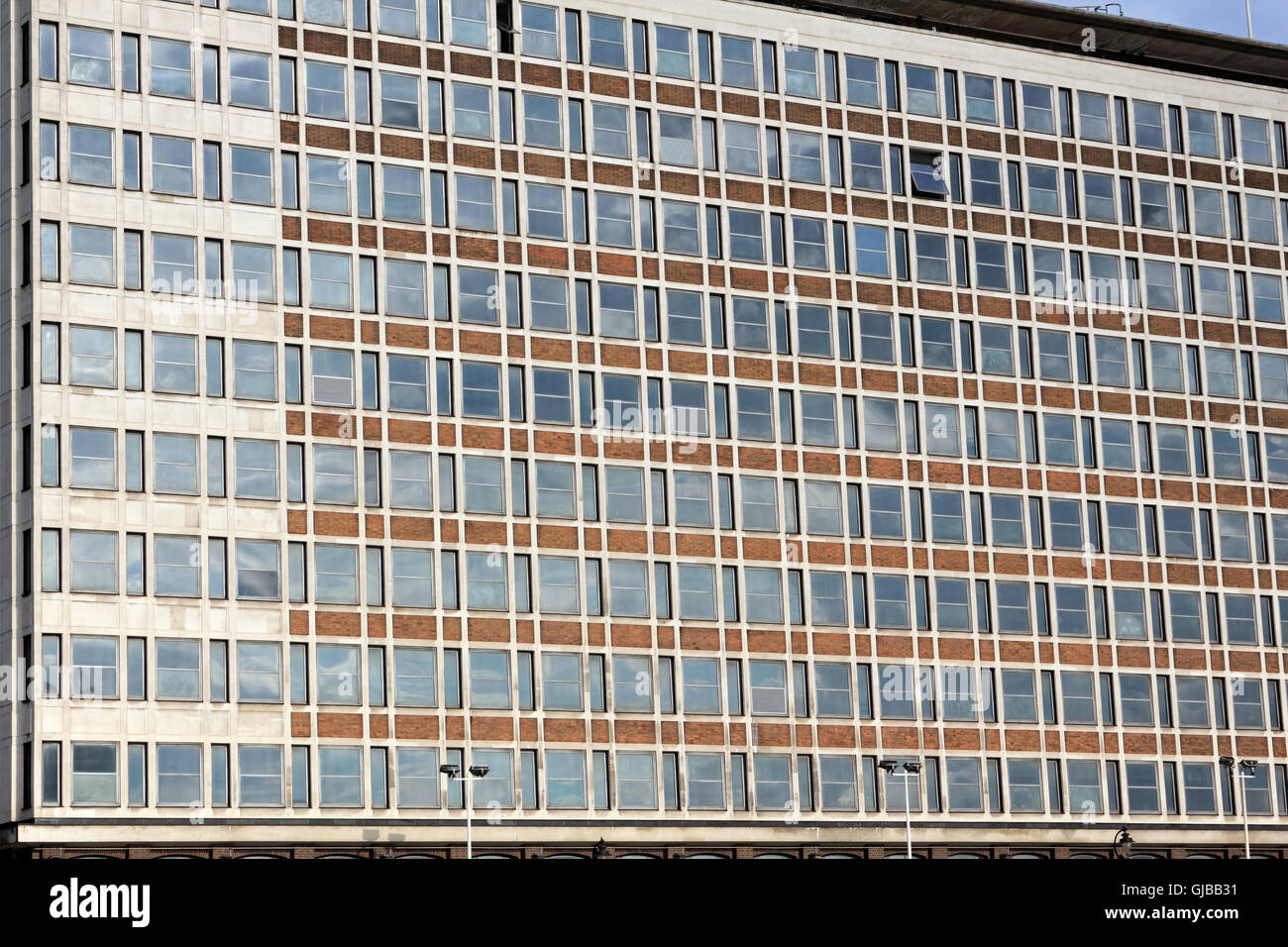 1960s office block beside the in london england uk 89 hi-res stock ...