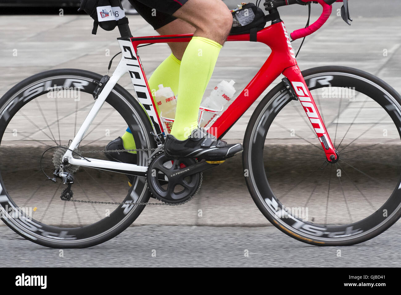 a carbon fibre lightweight bike bicycle cycling cyclist race racing ...