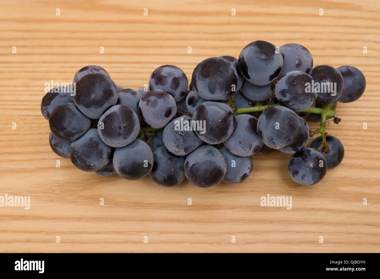 On a wood table hi-res stock photography and images - Alamy