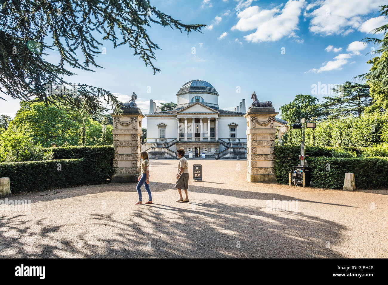 The main entrance to Chiswick House, an early 18thC Palladian villa in ...