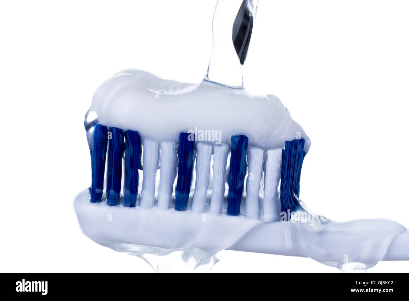 Toothbrush and toothpaste water hi-res stock photography and images - Alamy