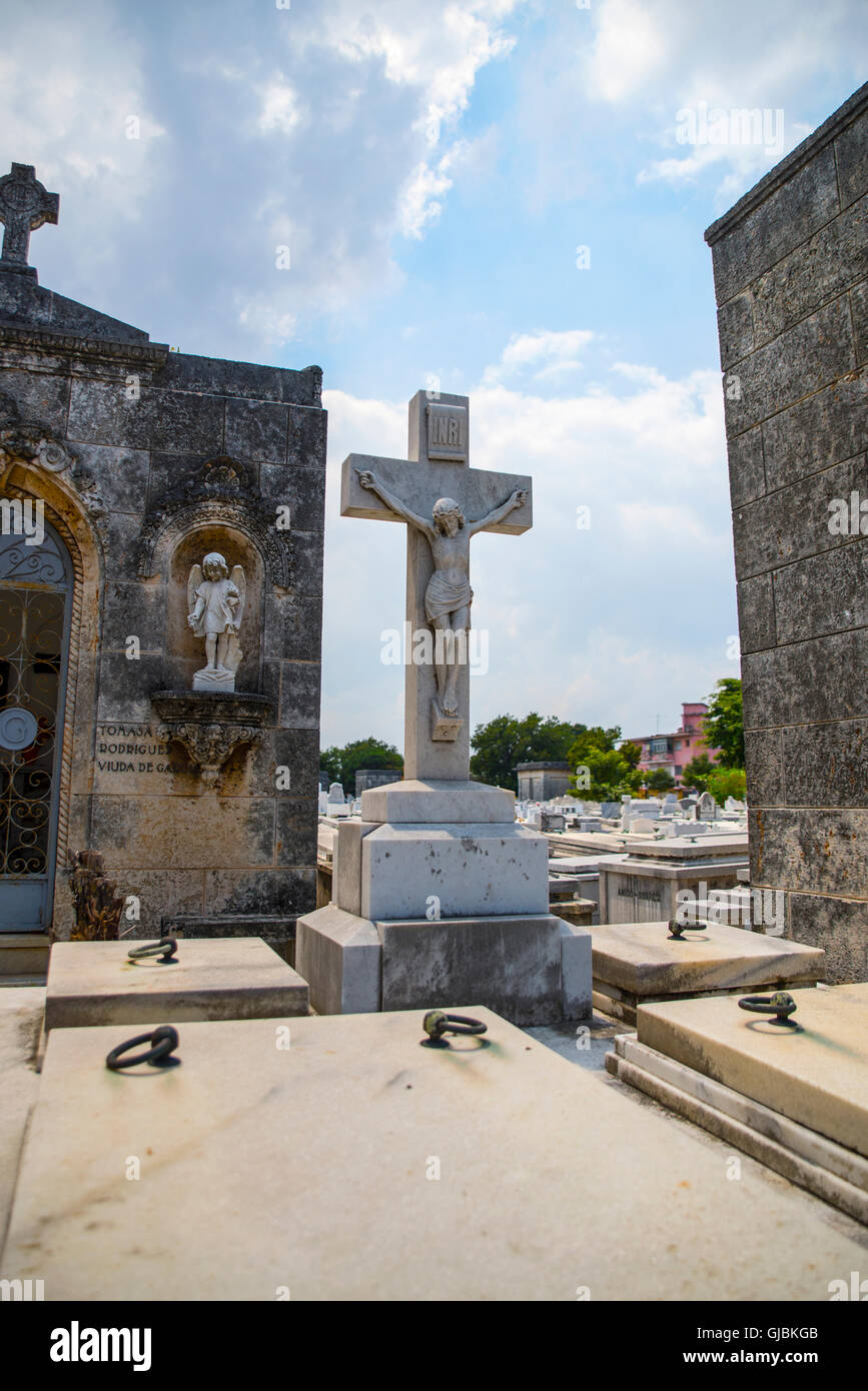 Colon Cemetery, Havana, Cuba Stock Photo - Alamy