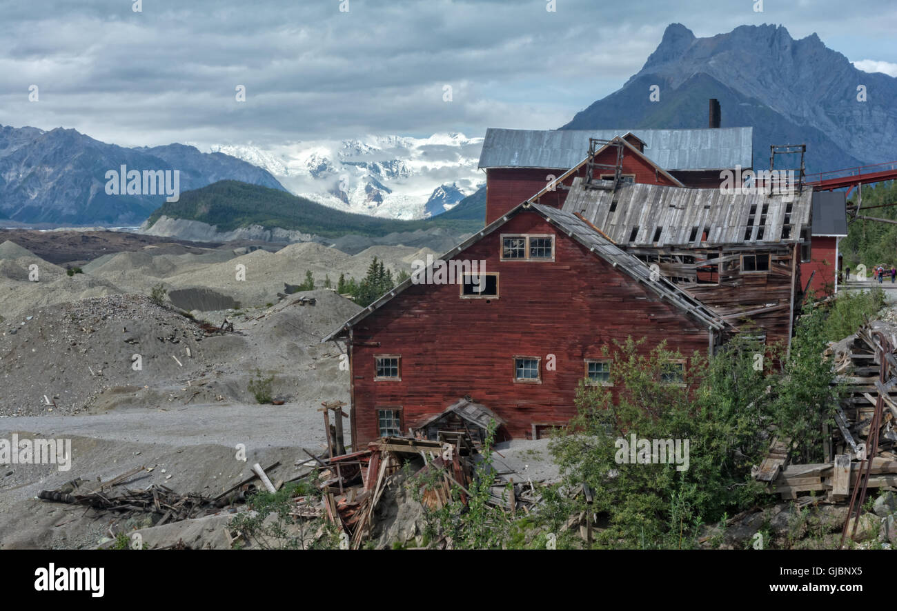 A glacier in the background speaks to the location of the Kennicott ...