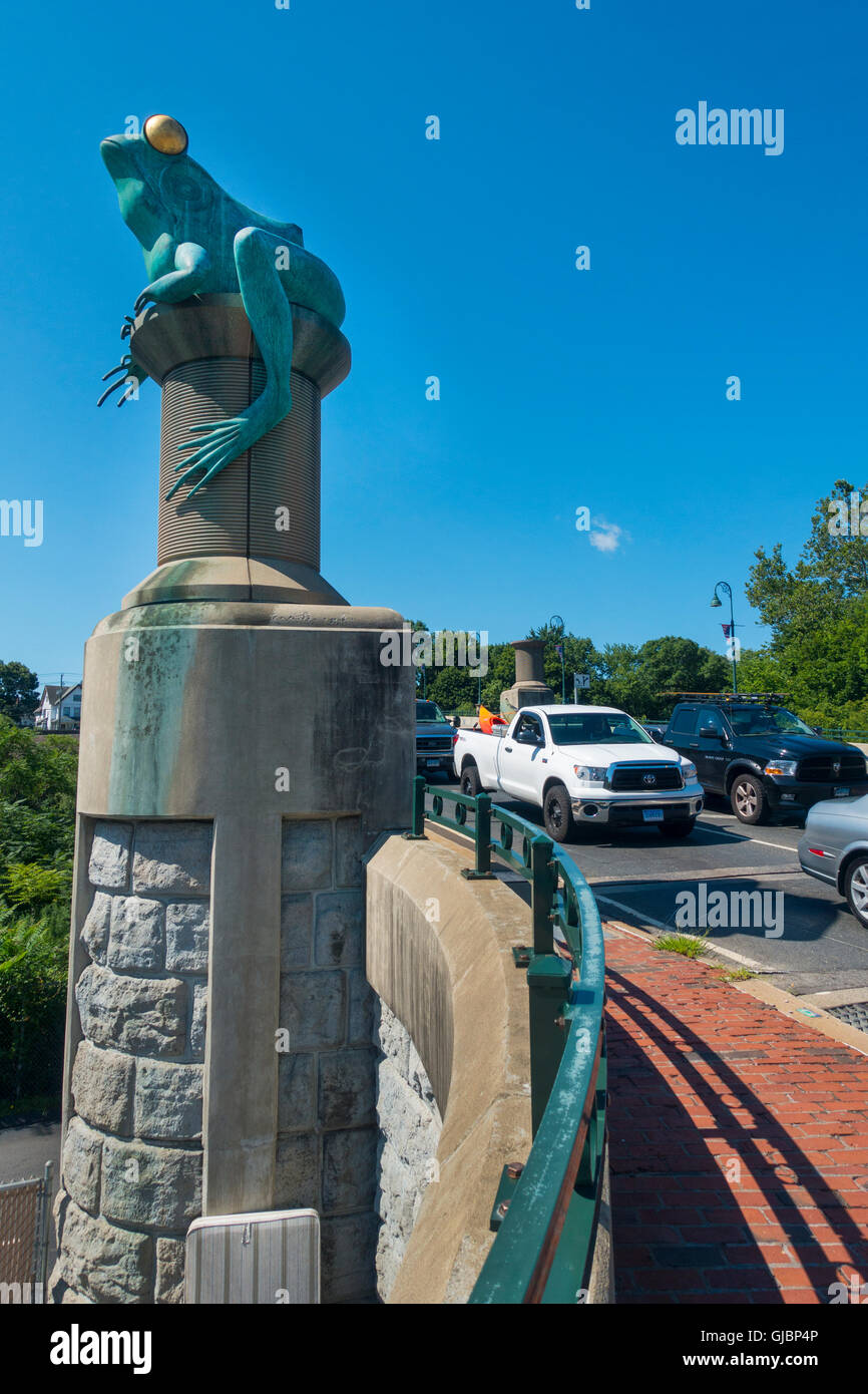 frog bridge Willimantic CT Stock Photo - Alamy