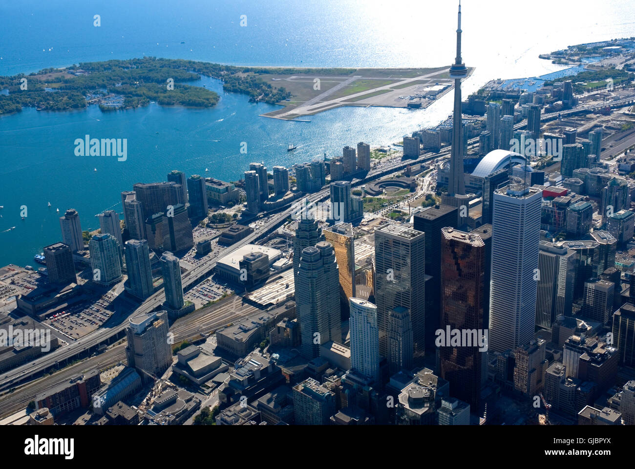 Toronto Yonge Street Aerial High Resolution Stock Photography and ...