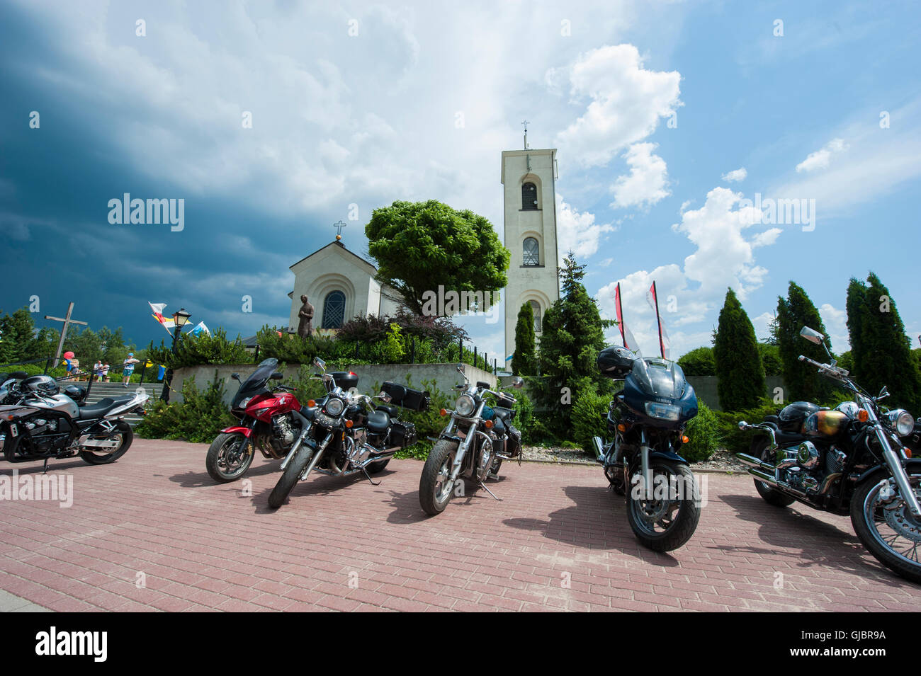 Motorbike outdoor hi-res stock photography and images - Alamy