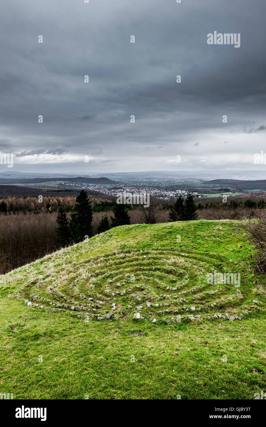 Celtic labyrinth hi-res stock photography and images - Alamy