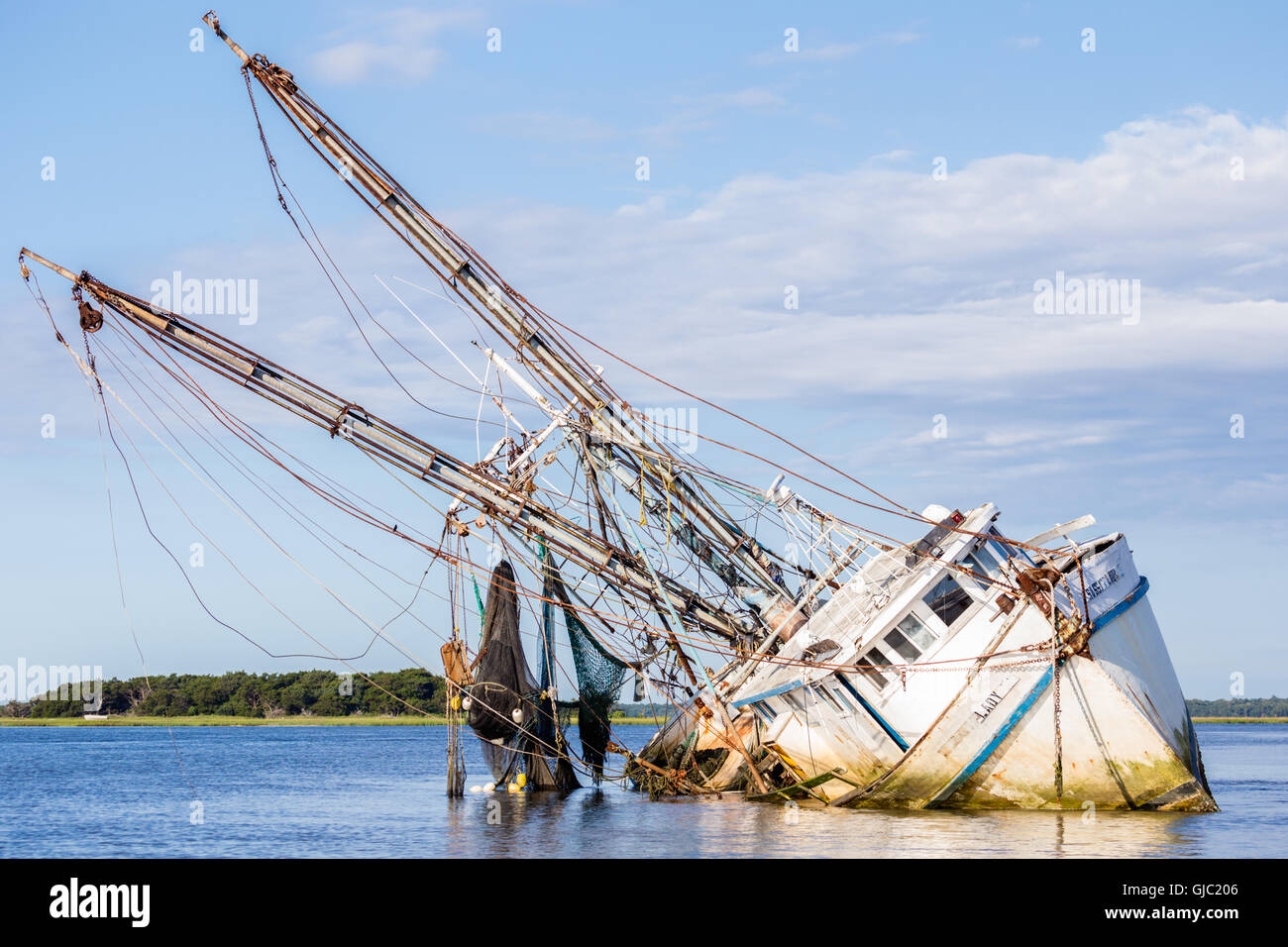 Shrimp boat florida boat hi-res stock photography and images - Alamy