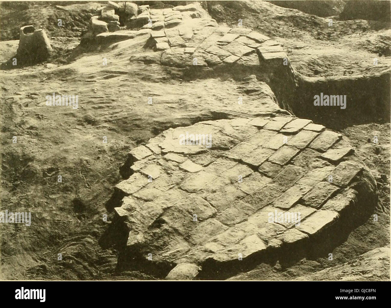 The 1900 report on excavations at the ancient city of Ur provides ...